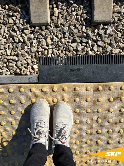 Platform-Train Gap Standards: Why They Matter and What Regulations Say ...