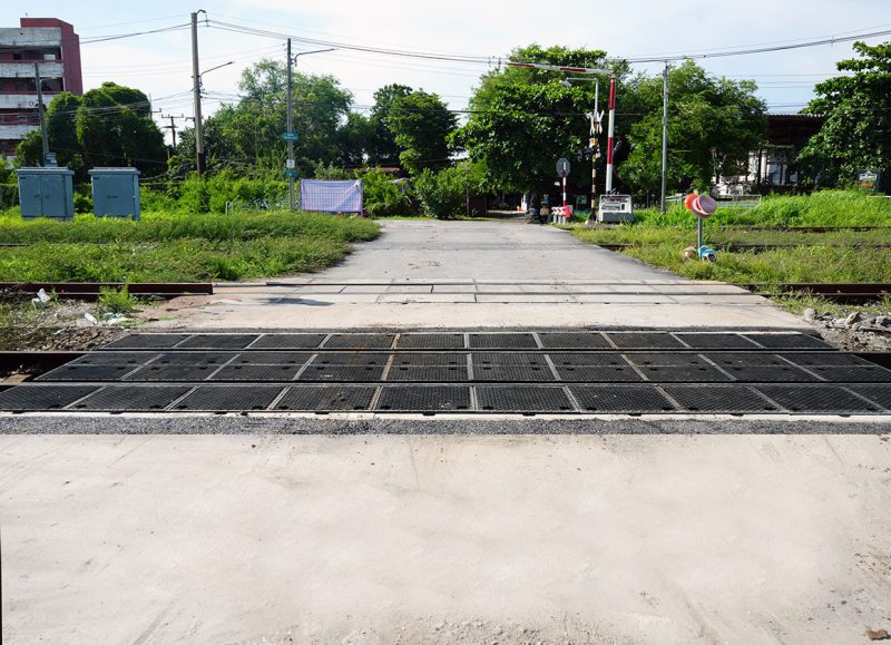 Rubber Level Crossing | SKP Brand Rubber Products